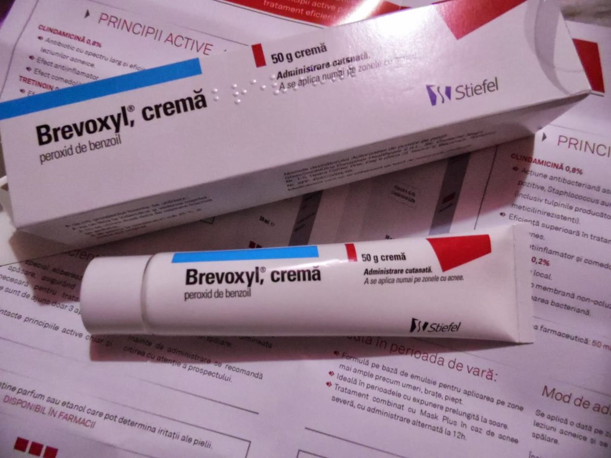 Peróxido de benzoilo: Qué es, para qué sirve, nombre comercial y más